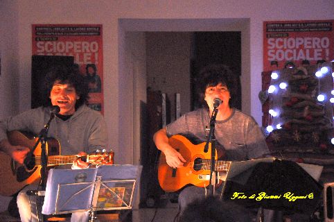 Gli "Sbronzi di Riace" approdano a "Il Cosmonauta"